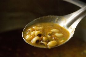 Lobia Recipe | Lobia Masala (Curried Black Eyed Beans)