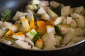 Ash Gourd Recipe | Kumbalanga Thoran | Ash Gourd Thoran