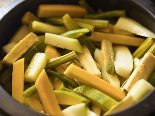 Avial Recipe | Kerala Aviyal - Dassana’s Veg Recipes