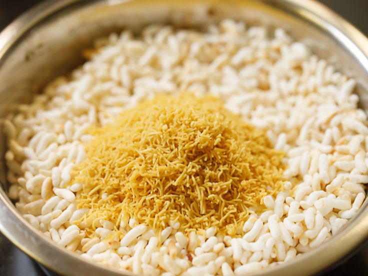 Bhel Puri Recipe (Mumbai Style Bhel) - Dassana’s Veg Recipes