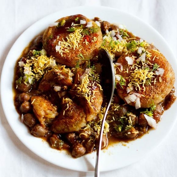 Aloo Tikki Chole - Dassana’s Veg Recipes