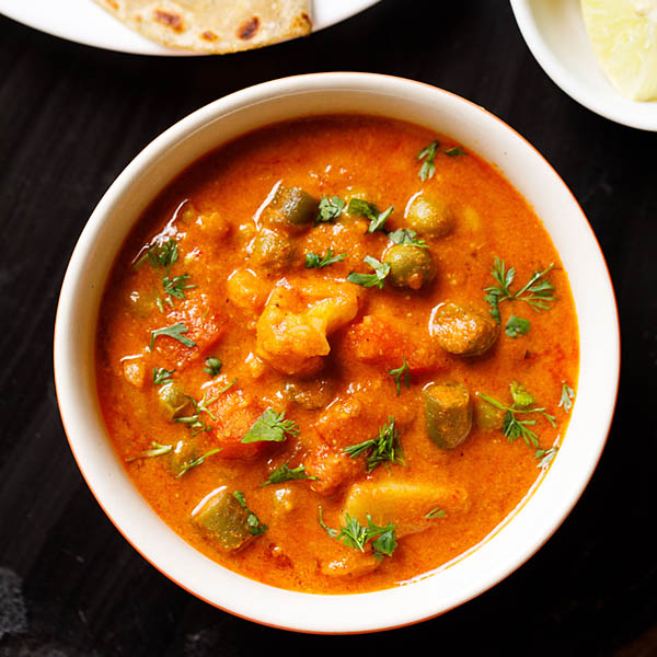 Veg Kurma Recipe | Hotel Style & Instant Pot Vegetable Korma