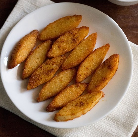 Fried Idli (Mumbai Type Recipe) - Doctor Woao