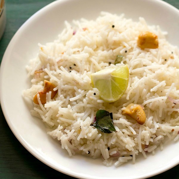 Shavige Uppittu Recipe (Rice Vermicelli Upma) - Dassana’s Veg Recipes