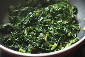 Colocasia Leaves Recipe | Alu Chi Bhaji | Alu Chi Patal Bhaji