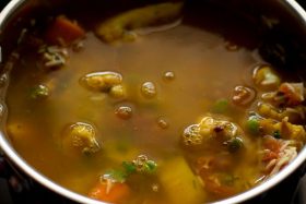 Tehri Recipe | Tahri (Vegetable Rice) - Dassana’s Veg Recipes