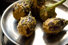 Gutti Vankaya Curry (Andhra Style) - Dassana’s Veg Recipes