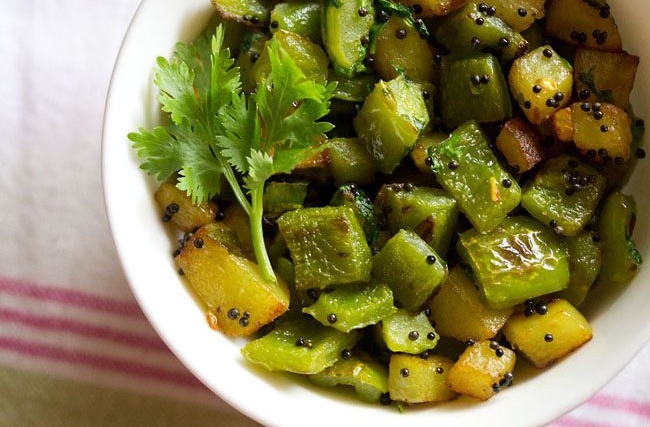Capsicum Fry | Fast South Indian Bell Pepper Stir Fry - Doctor Woao