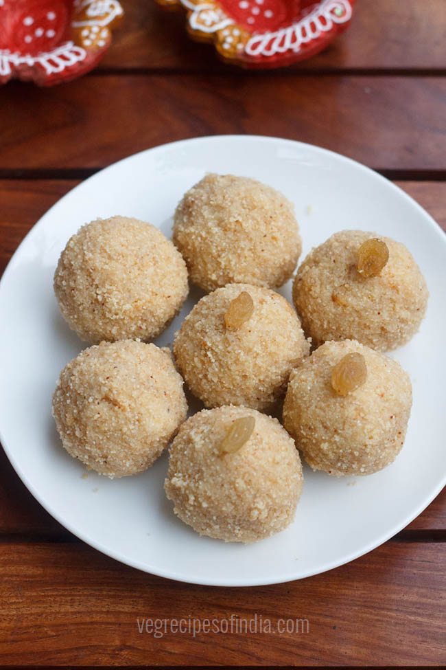 suji ladoo recipe | quick sooji ladoo recipe | rava ladoo with khoya
