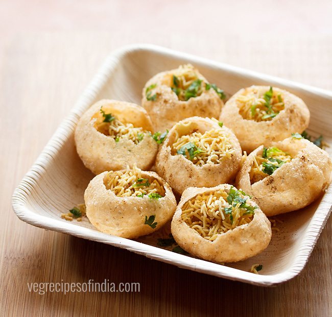 sukha puri recipe, how to make sukha poori recipe without chutney ...