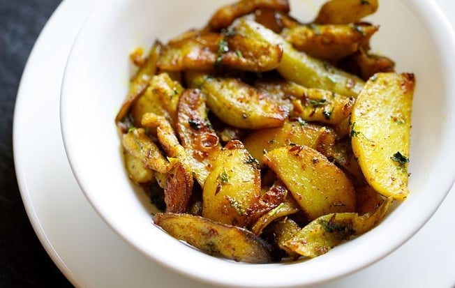 Parwal ki Sabji | Parwal Recipe - Dassana’s Veg Recipes