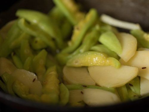 Parwal ki Sabji | Parwal Recipe - Dassana’s Veg Recipes