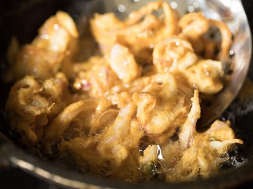 Ulli Vada Recipe - Dassana’s Veg Recipes