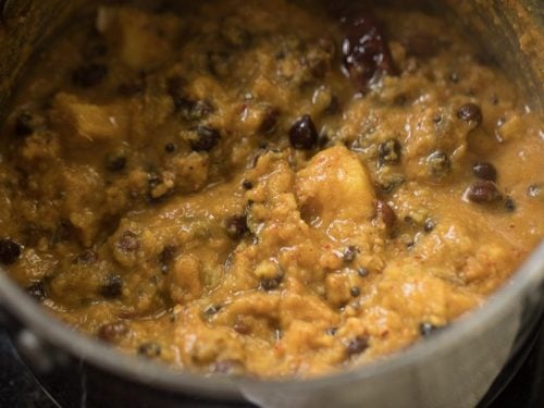 Kootu Curry | Koottukari Recipe - Dassana’s Veg Recipes