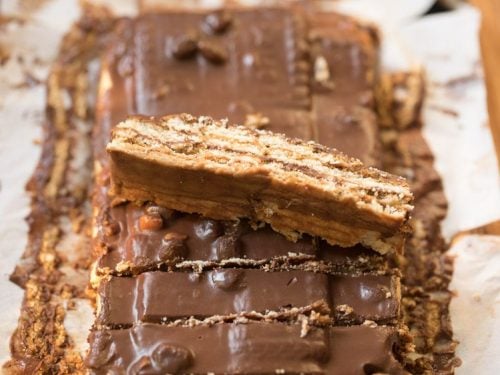 Biscuit Cake Recipe | Chocolate Biscuit Cake (No Bake Recipe) - Dassana ...
