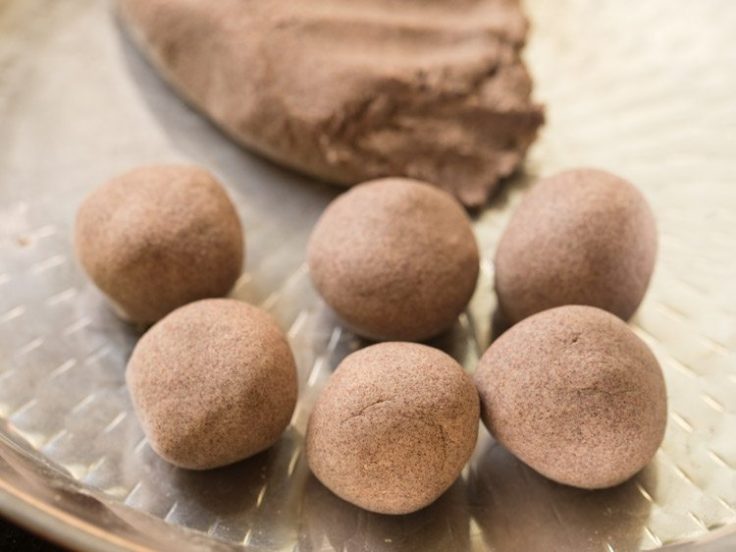 Ragi Roti | Nachni Roti - Dassana’s Veg Recipes