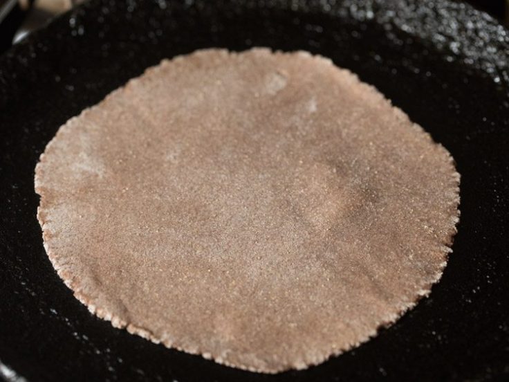 Ragi Roti | Nachni Roti - Dassana’s Veg Recipes