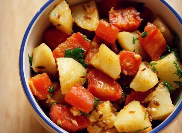 Aloo Gajar Ki Sabji - Dassana’s Veg Recipes