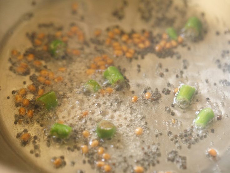 Avarakkai Poriyal | Avarakkai Recipe - Dassana’s Veg Recipes