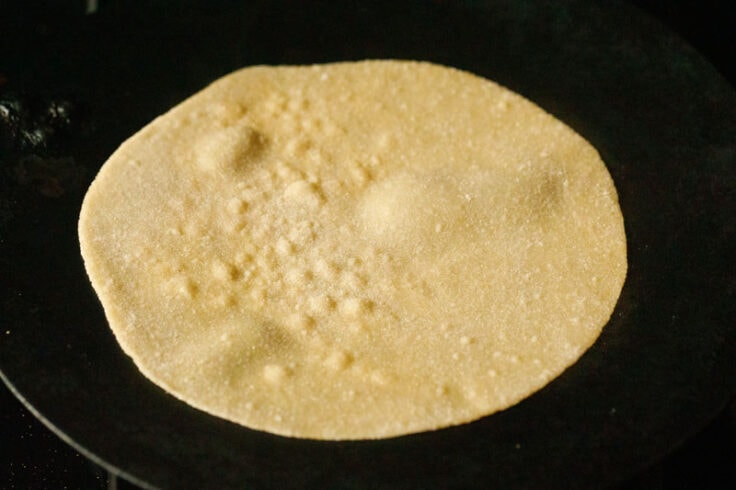 Roti Recipe | Chapati Recipe | Phulka Recipe - Dassana’s Veg Recipes