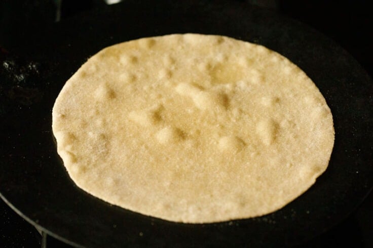Roti Recipe | Chapati Recipe | Phulka Recipe - Dassana’s Veg Recipes