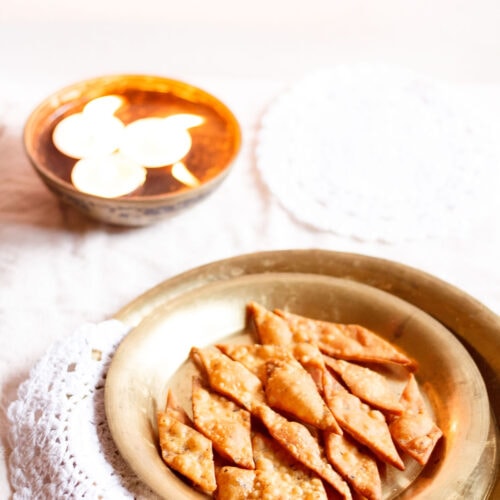 Mathri Recipe (Punjabi Mathiya or Mathari) » Dassana's Veg Recipes